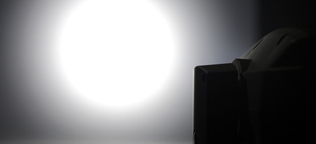 Beam BEAMER 230W (KIT 2U) – AudioMaxshop